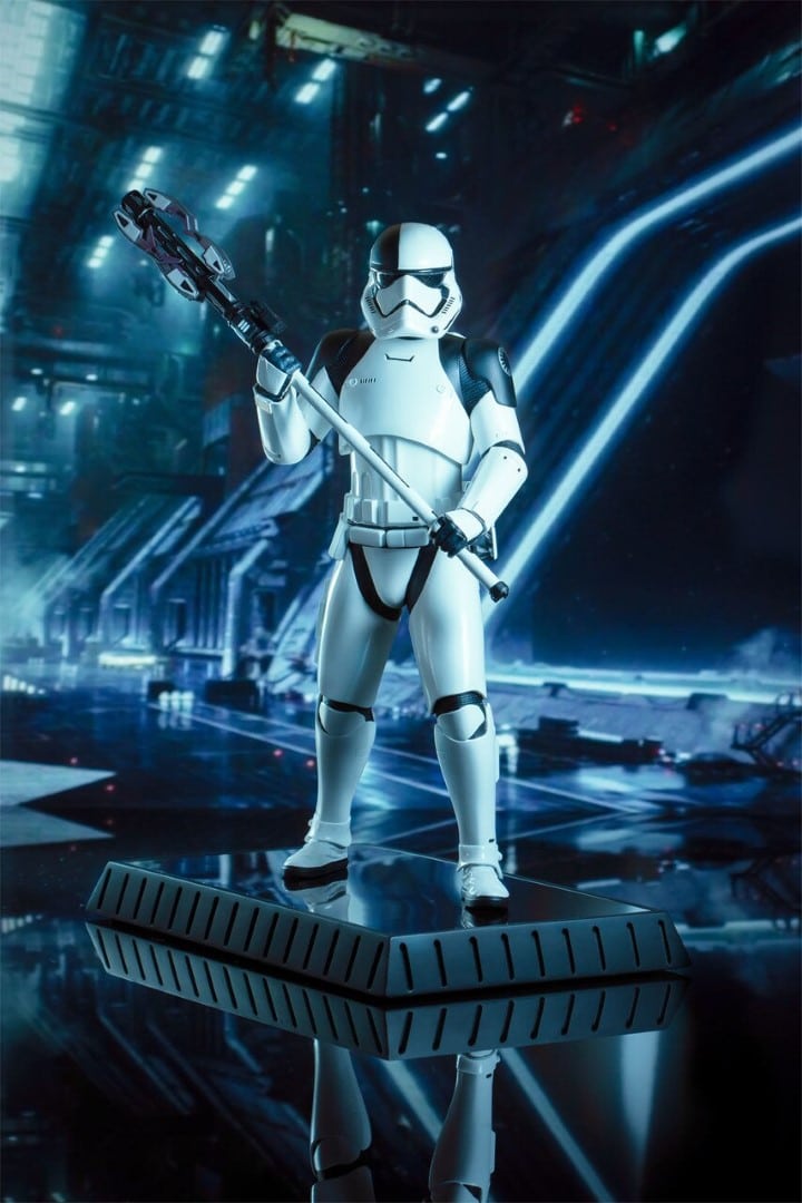First Order Executioner Stormtrooper - Gentle Giant Milestone Statues ...