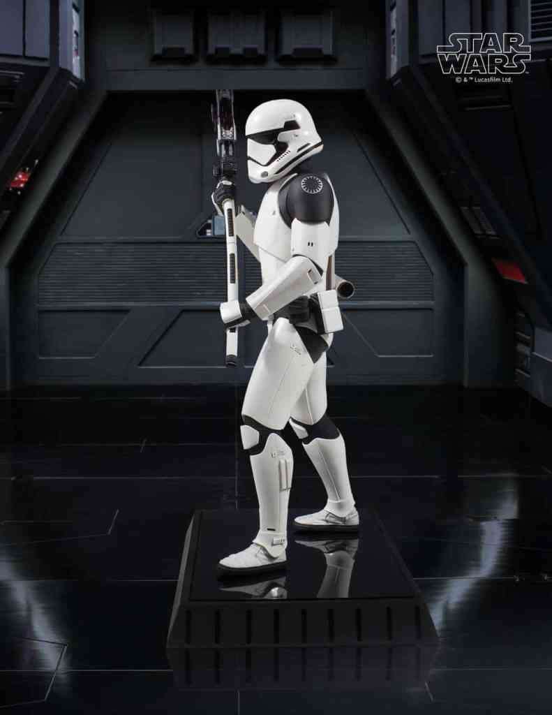 First Order Executioner Stormtrooper - Gentle Giant Milestone Statues ...