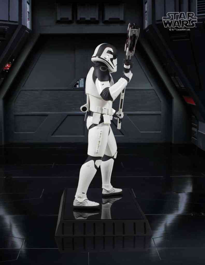 First Order Executioner Stormtrooper - Gentle Giant Milestone Statues ...