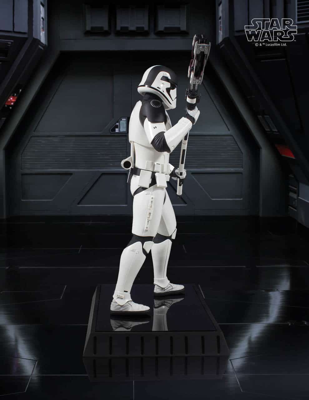 First Order Executioner Stormtrooper - Gentle Giant Milestone Statues ...